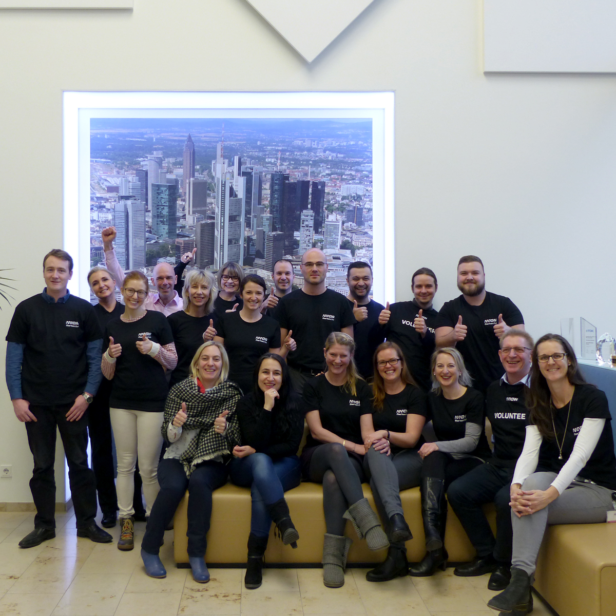 Arrow Electronics Employees Support Local Food Bank | Arrow Five Years Out