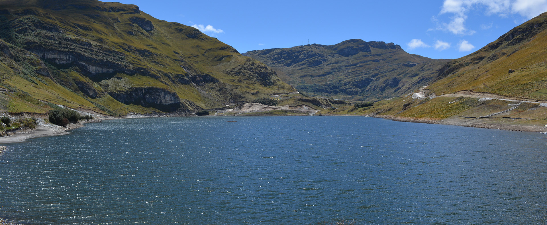 Newmont Corporation - Newmont Goldcorp Peru – Project WET Program Update Newmont Corporation - Newmont Goldcorp Peru – Project WET Program Update
